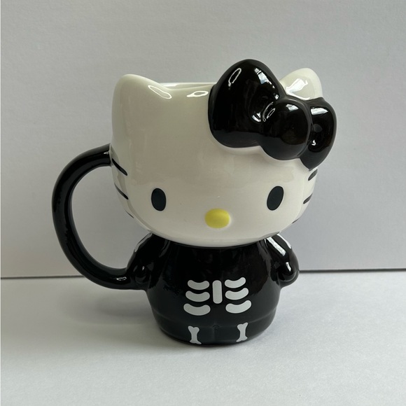 Hello Kitty | Holiday | Htf Hello Kitty Black White Halloween Skeleton ...